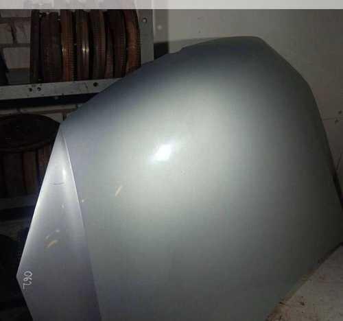 Капот Volkswagen Touareg 2 2012 7P6823031