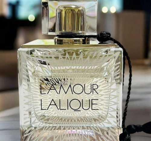 Lalique encre noire Pour Elle/ lamour