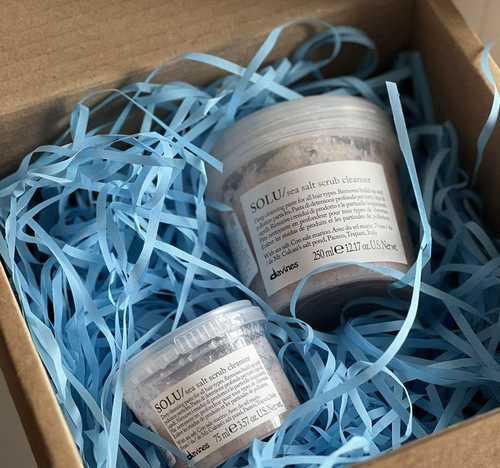 Davines solu sea salt scrub cleanser