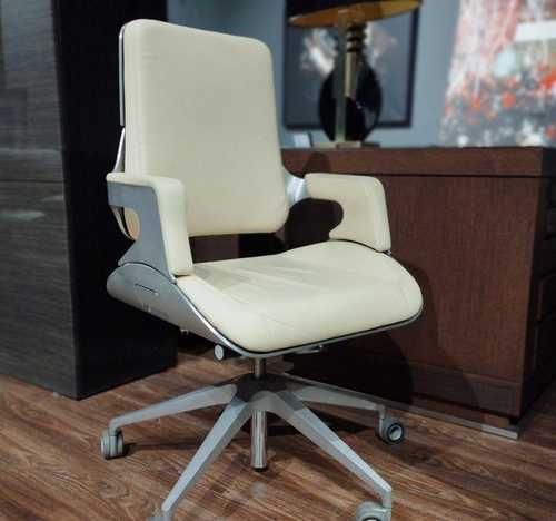 Компьютерное кресло Interstuhl silver 2