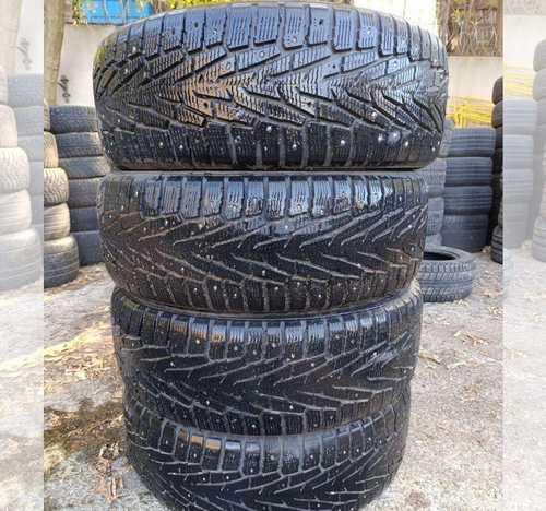 Nokian Tyres Hakkapeliitta 7 SUV 235/60 R18 107T