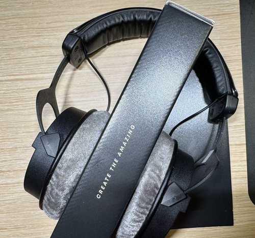 Наушники beyerdynamic DT 990 PRO 250 OHM