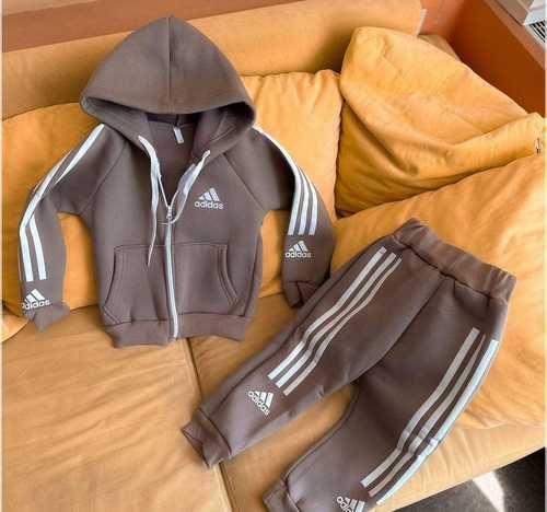 Спортивный костюм adidas для девочки 98 104