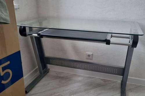Компьютерный стол стеклянный бу