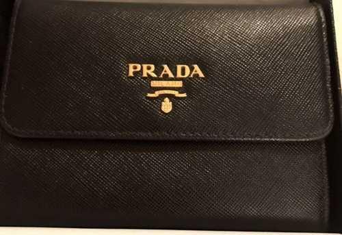 Кошелек женский Prada Saffiano Nero Tri-Fold