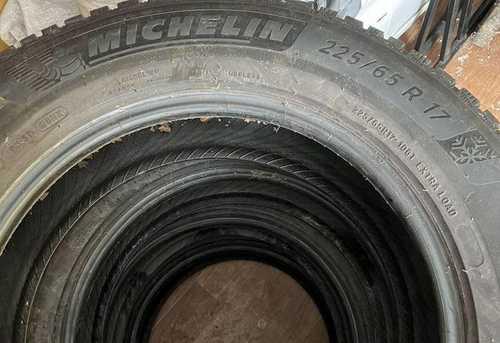 Michelin Compact Winter 225/65 R17