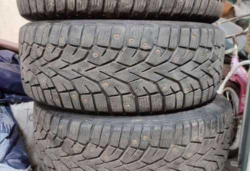 Gislaved NordFrost 100 205/55 R16