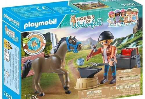 Набор Playmobil 71357 Лошади Водопа, Коваль