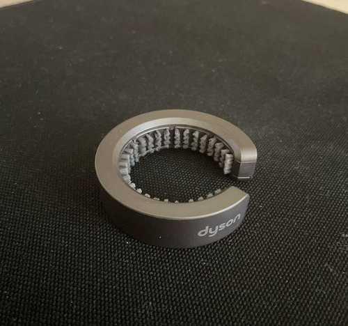 Щетка для чистки фена dyson