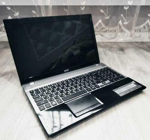 Acer V3