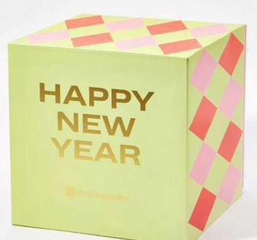 Goldapplebox new year