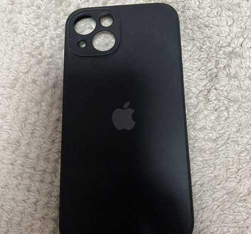 Чехол на iPhone 13