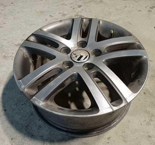 Литой диск R16 для Volkswagen 1K0601025BM (2)