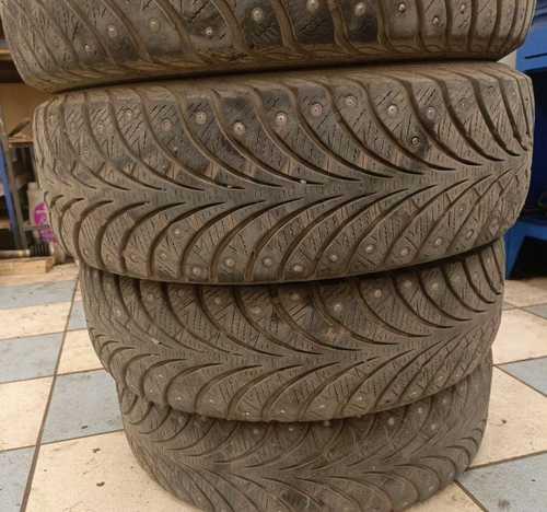 Sava Eskimo Stud 195/65 R15
