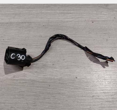 Разъём патрона фонаря Volvo C30