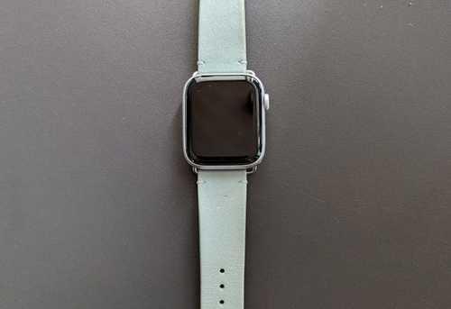 Часы Apple Watch SE 44mm 2021 год