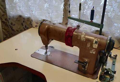 Швейная машинка 0052-22