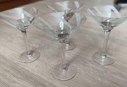 Набор бокалов для мартини новые 4 шт