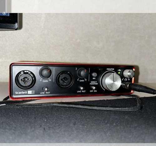 Звуковая карта focusrite scarlett 2i2