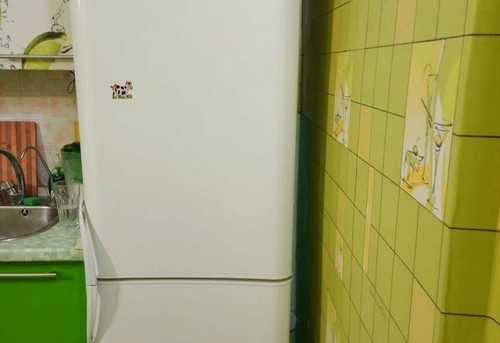 Холодильник C138G.016