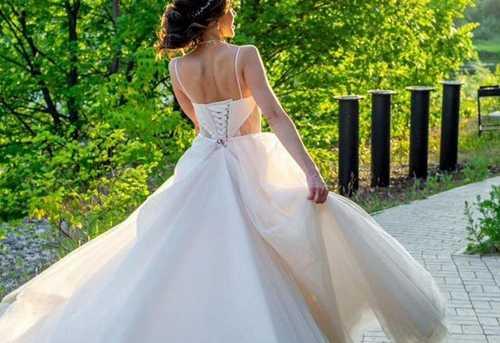 Свадебное платье от дизайнера Анны Кузнецовой