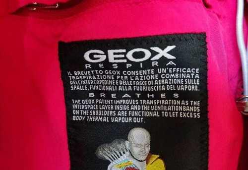 Пиджачок-ветровка Geox