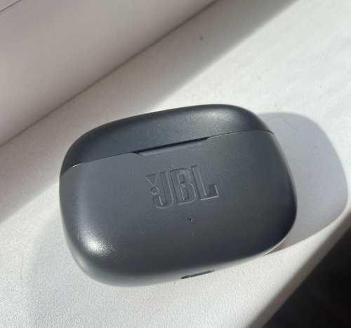 Беспроводные наушники jbl wave 200 tws