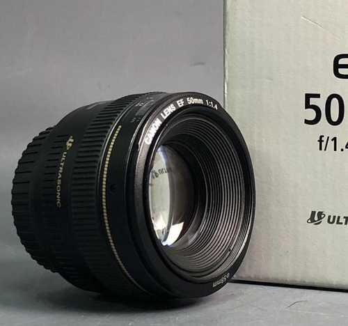 Canon EF 50mm 1.4 USM