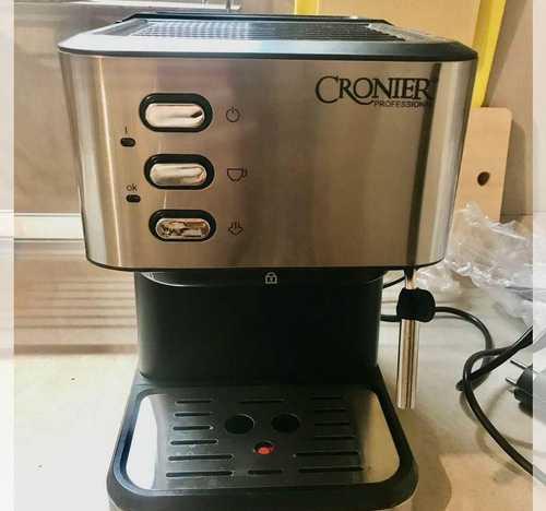 Кофеварка рожковая Cronier CR-353