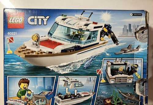 Lego City, катер 60221