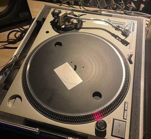 Проигрыватель винила Technics sl 1200 mk3