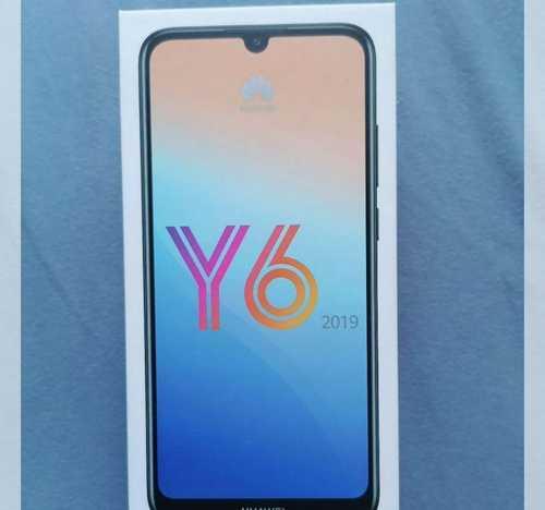 HUAWEI Y6 (2019), 2/32 ГБ