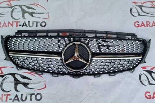 Решетка радиатора Mercedes W213 E213 Diamond