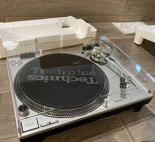 Виниловый проигрыватель technics sl 1200 mk7