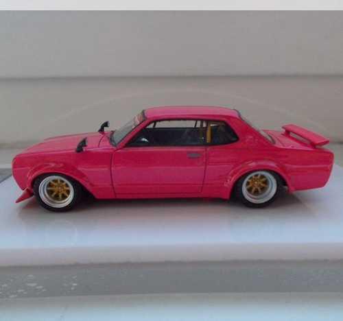 Fuelme 1:64 Nissan Skyline 2000GT-R Hakosuka lbwk