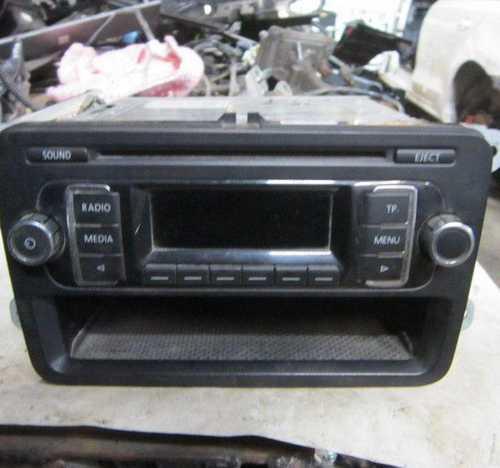 Магнитола VW Golf VI 2009-2013,Tiguan 2007-2011,EOS 2006-2015,Scirocco 2008-2017,Amarok 2010,Passat