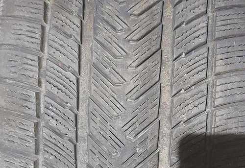 Gripmax Status Pro Winter 275/35 R20 и 24.5/40 R20