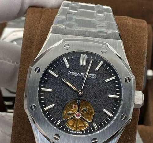 Красивые мужские часы Audemars Piguet