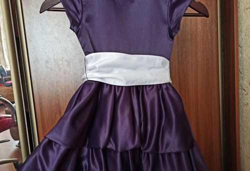 Детское нарядное платье пр-во США на 5-7 лет
