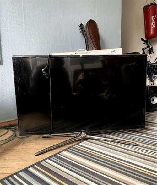Телевизор LED Samsung 32 ue32f6400