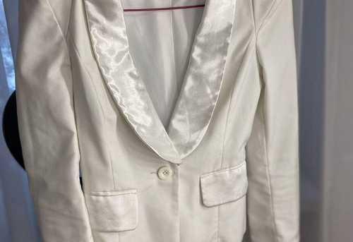 Белый винтажный пиджак/жакет/блейзер XS