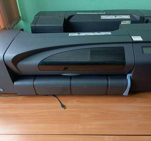 Плоттер HP DesignJet 800