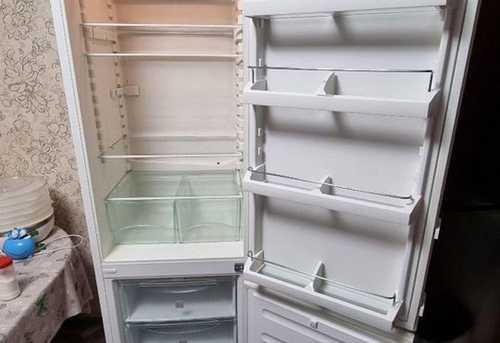 Холодильник liebherr No frost