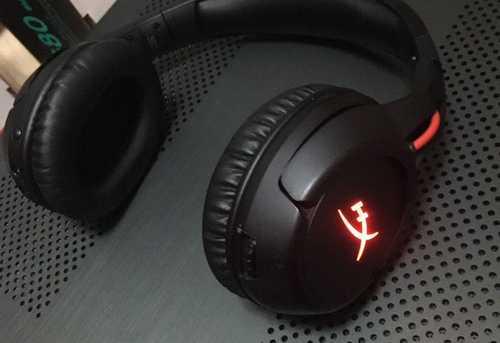Беспроводные наушники HyperX