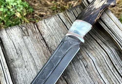 Рабочий нож «Овод» из дамасской стали в 950 слоев