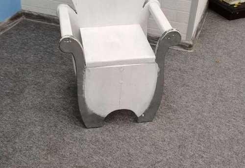 Кресло трон, для именников, для фотосесии