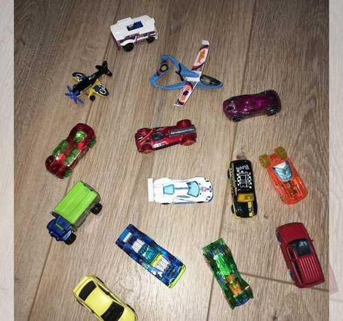 Машинки пакетом Mattel Hot Wheels