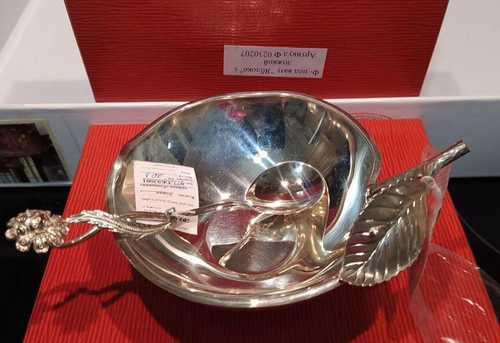 Серебряная вазочка с ложкой "Яблоко"