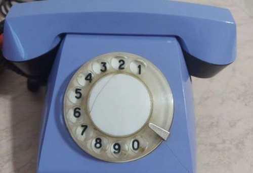 Старый телефон (дисковой) СССР