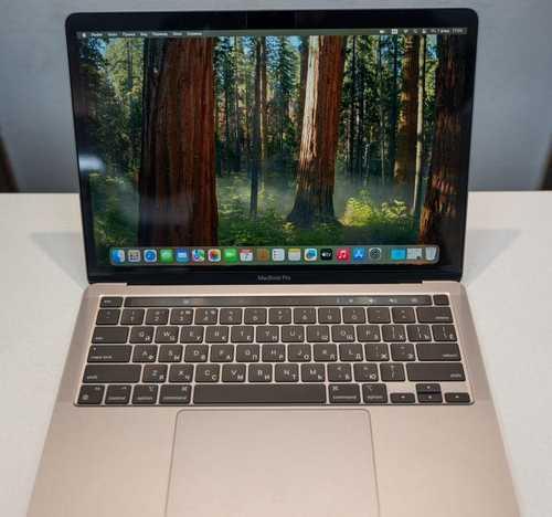 MacBook Pro 13 2022 M2/8гб/256gb